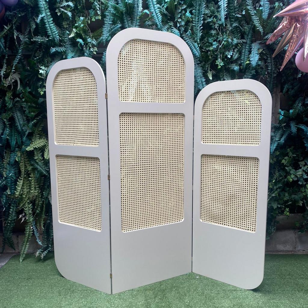 PAINEL BIOMBO RATAM CAPPUCCINO 3 FOLHAS 2M