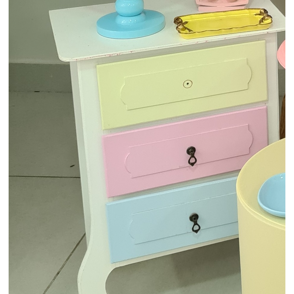 CÔmoda Pequena 3 Gavetas Candy Color