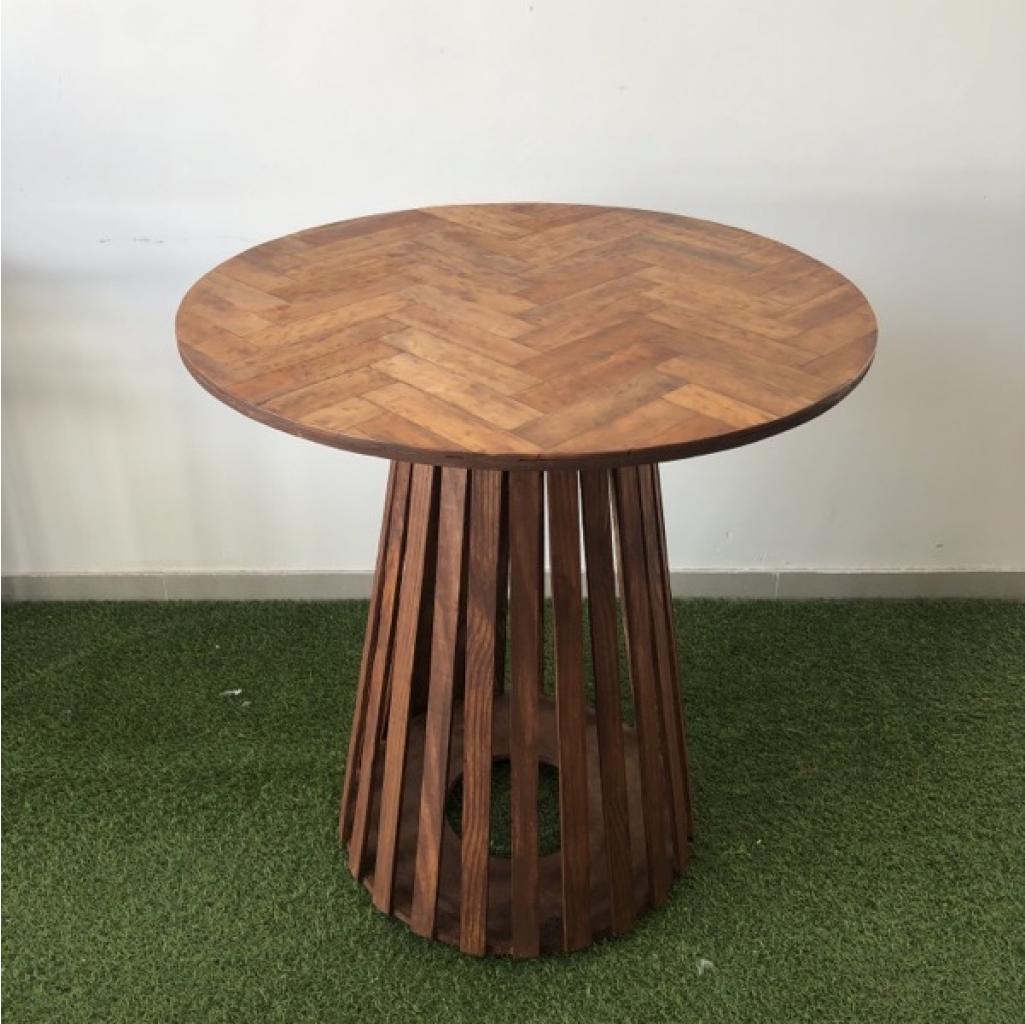 Mesa redonda ripada rústico
