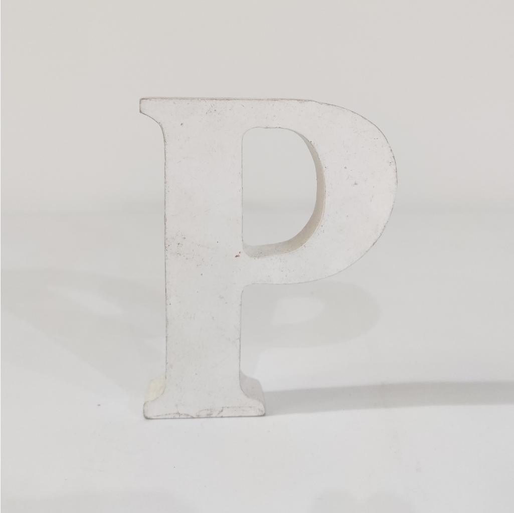 LETRA ''P'' MDF