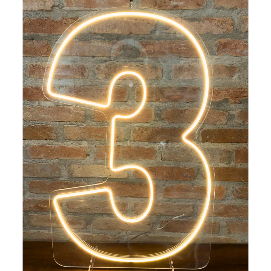 NUMERO 3 LED NEON GD