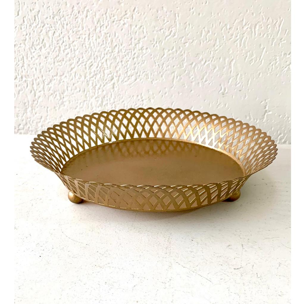BANDEJA REDONDA METAL DOURADO RUSTICO