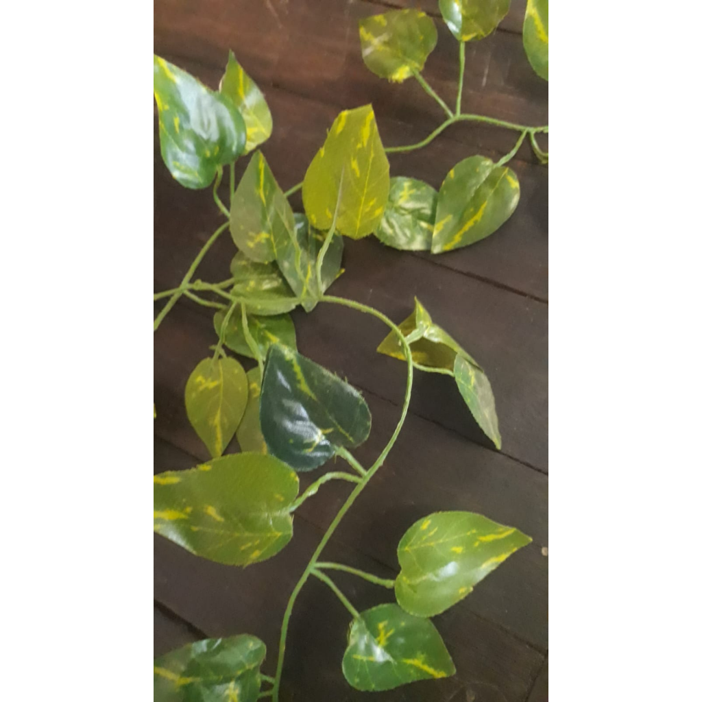 PLANTA HERA ARTIFICIAL 1,5M VERDE FOLHA 5CM