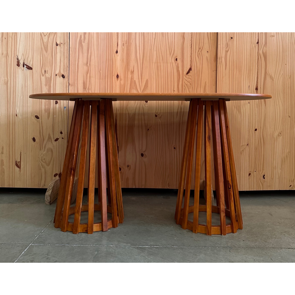 Mesa Ripada Oval Natural