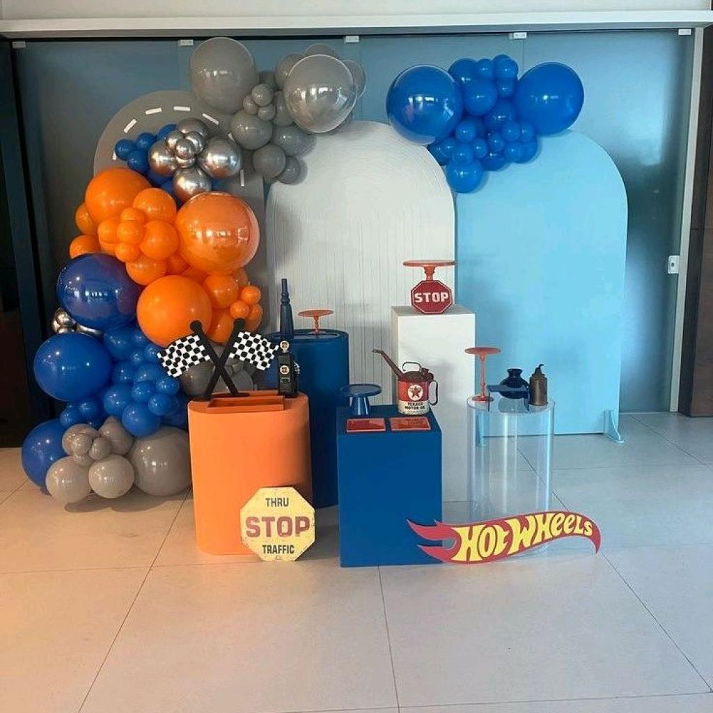 DECORAÇÃO HOT WHEELS