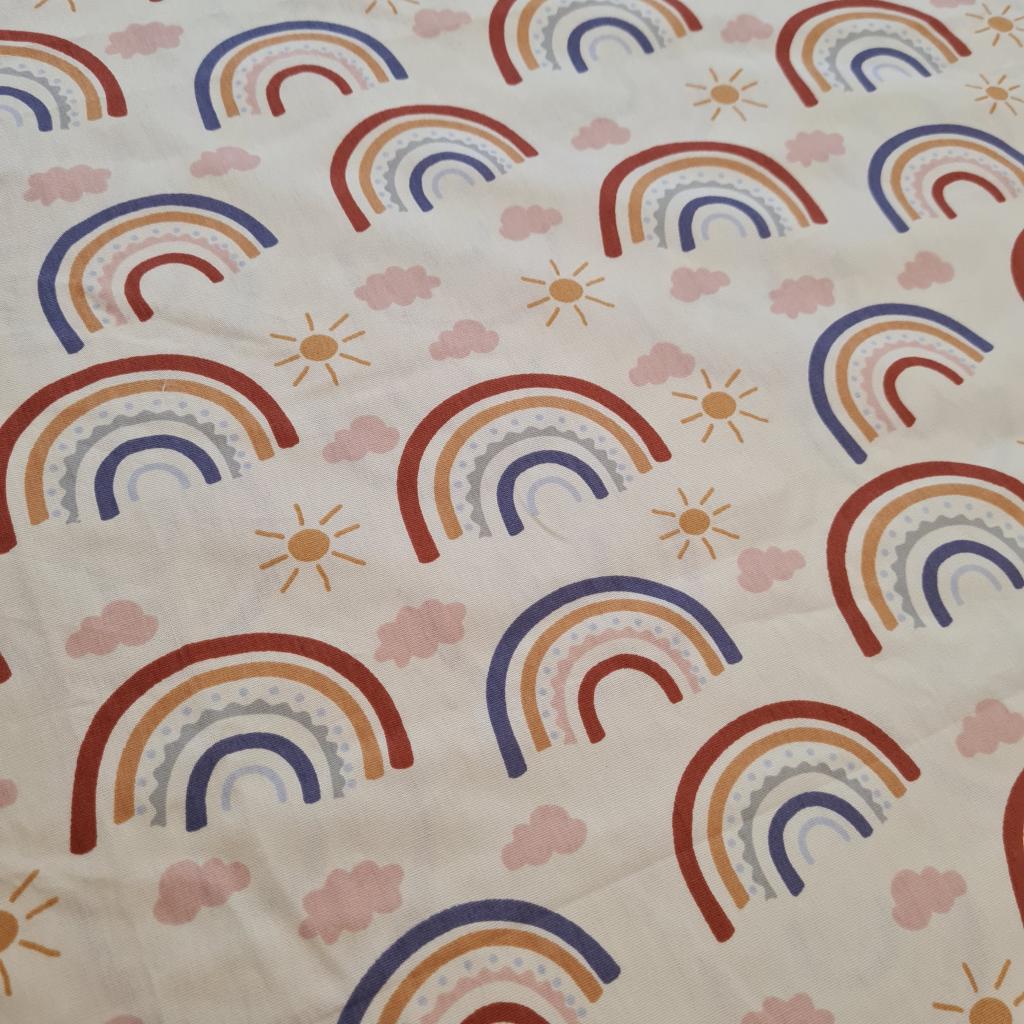 TOALHA DE MESA ARCO ÍRIS BOHO