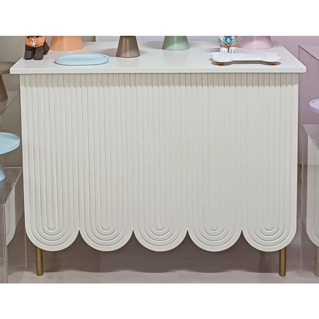 Mesa babado fresada areia claro (80cmA/1,05cmC/54,5cmL)