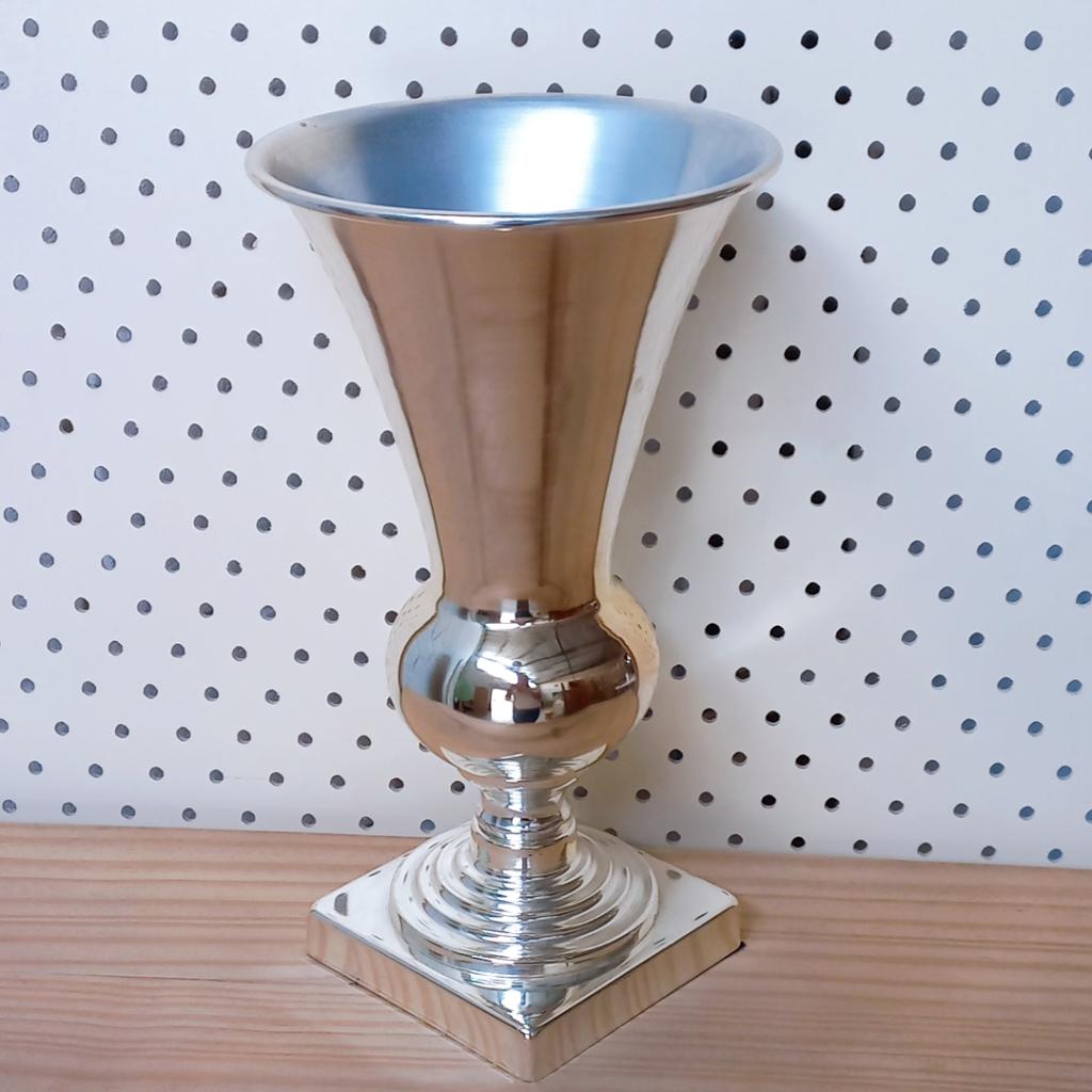 VASO PRATA DE METAL